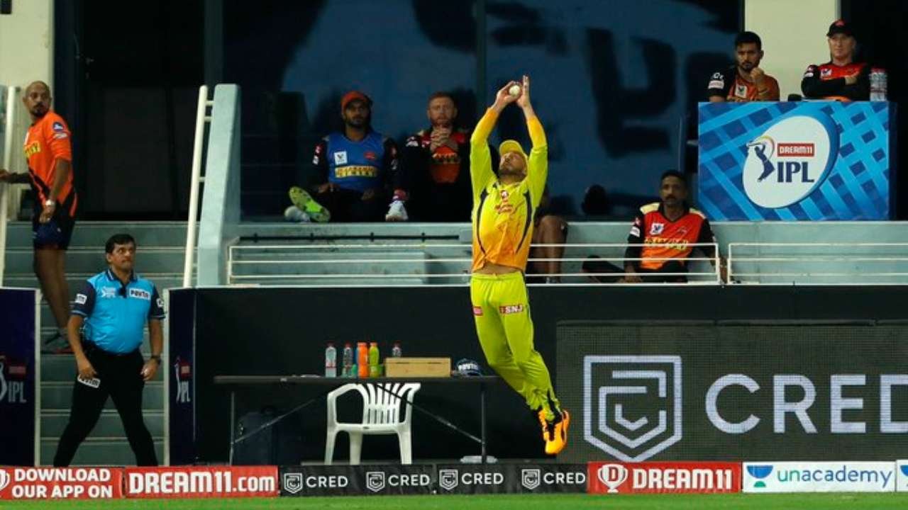 Top 10 Fielders of IPL 2020 I Best Fielding Efforts I